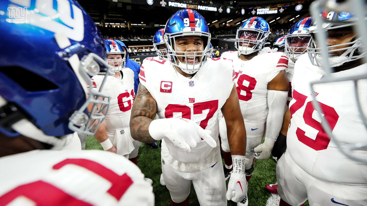Countdown to Kickoff: Giants take the field