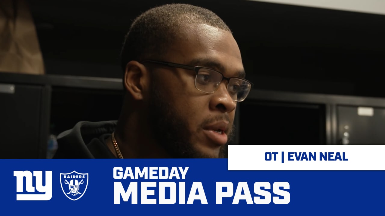 OT Evan Neal on ankle injury