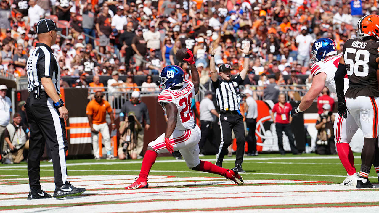 Devin Singletary caps Giants' long drive with TD run | Giants vs ...