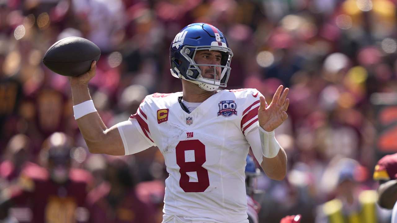 Notebook: Daniel Jones turns page to Commanders