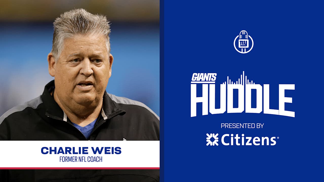 Giants Huddle | Charlie Weis