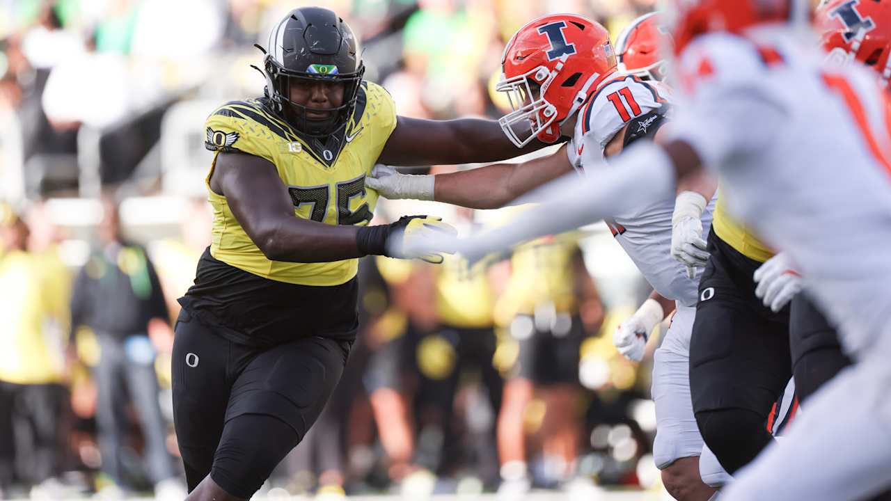 Prospect Photos: Josh Conerly Jr., T, Oregon