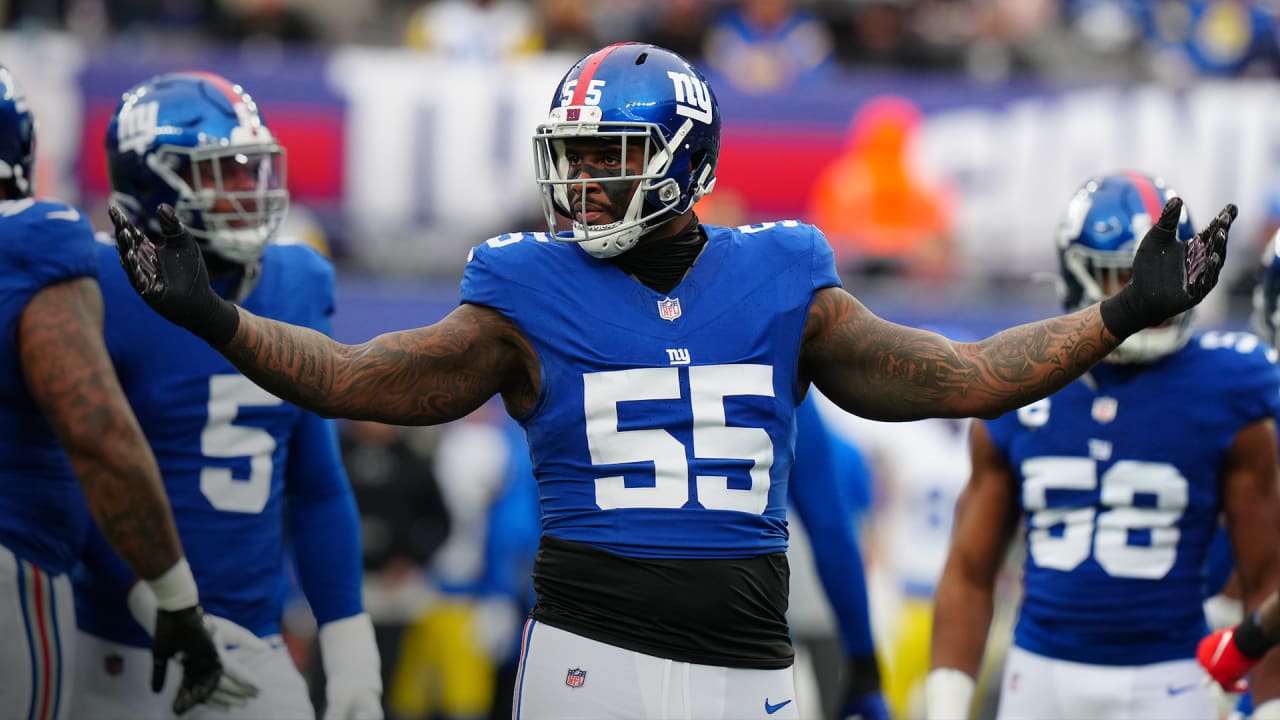 Jihad Ward picks up sack on third down | Giants vs. Rams Highlights