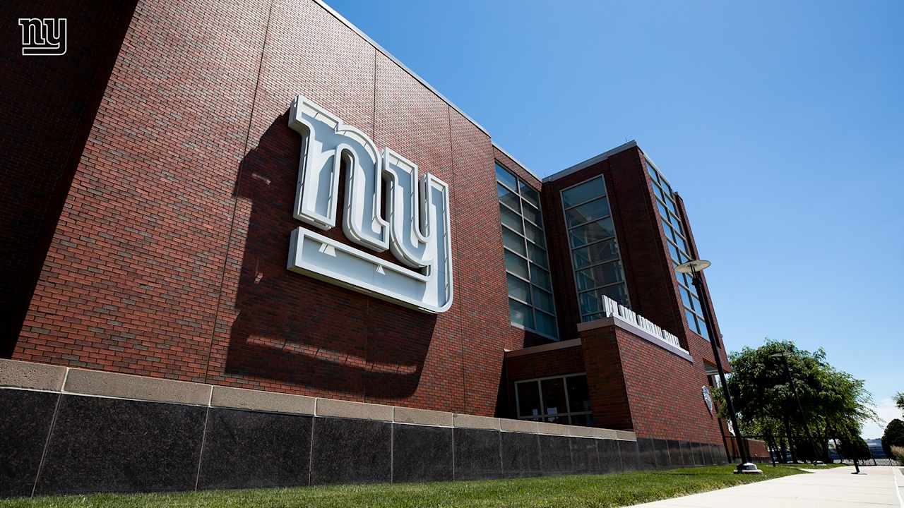 New York Giants welcome Julia Koch & her family