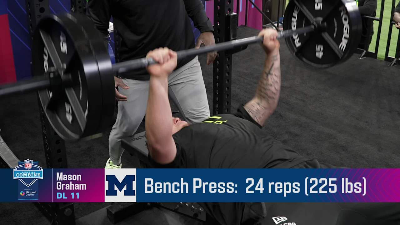 Best of DL hitting bench press at 2025 NFL Combine