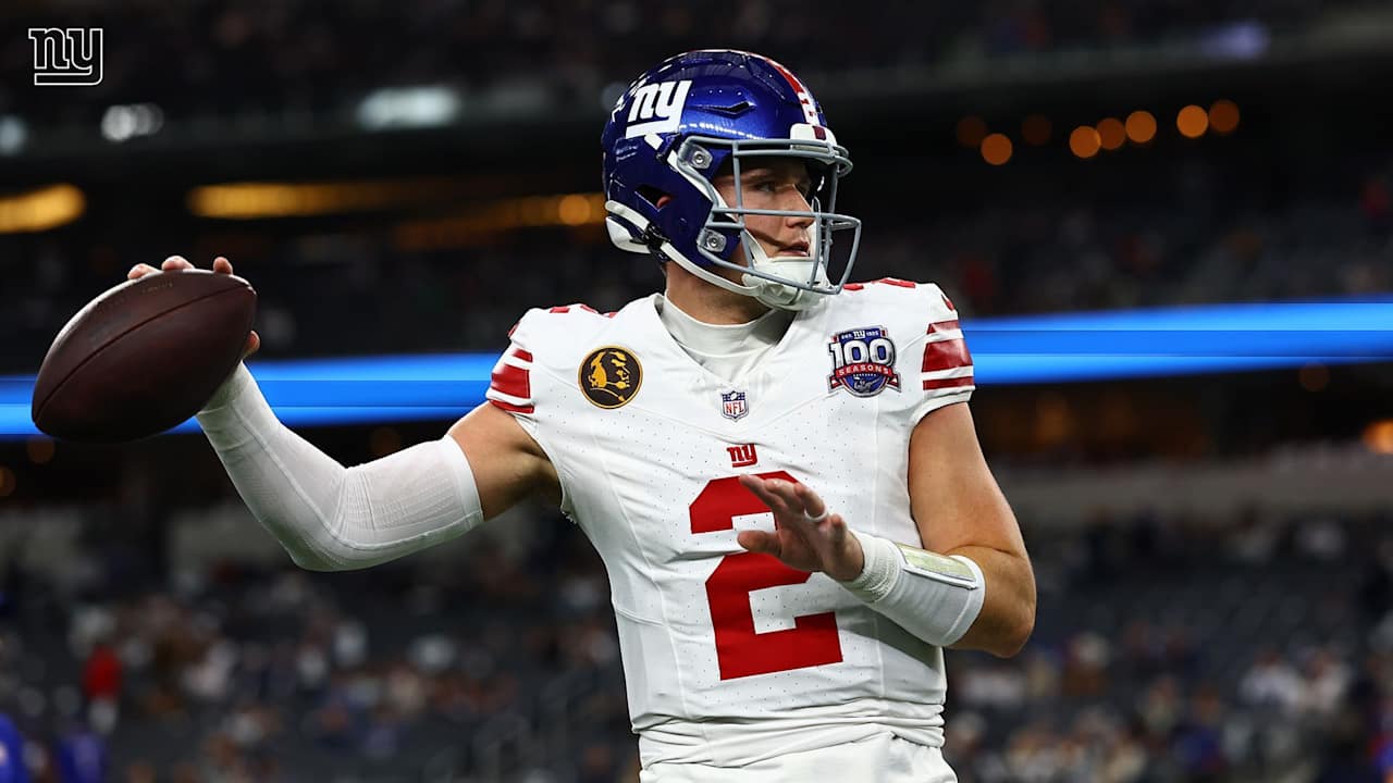 Photos: Giants take the field in Dallas