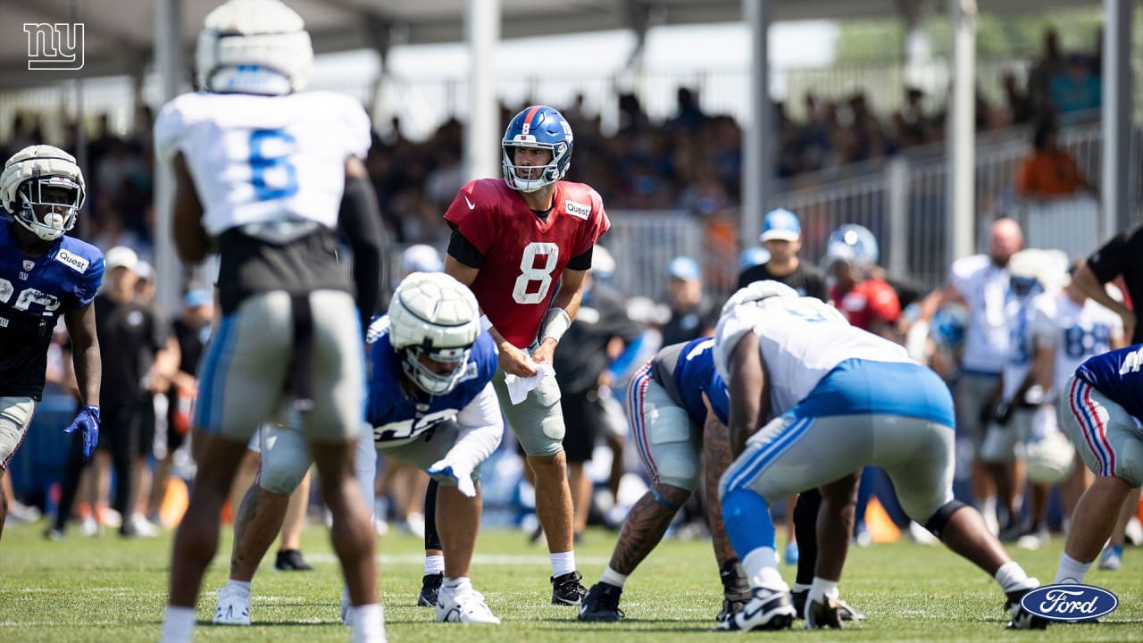 Daniel Jones, 9 months after knee injury, handles 'higher intensity ...