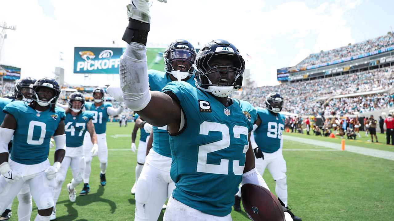 HIGHLIGHT | Foye Oluokun Interception | Week 1 Panthers vs. Jaguars - September 7th, 2025 [VIDEO]