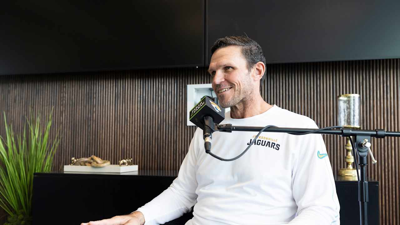 Jaguars Introduce New Series With EVP Tony Boselli