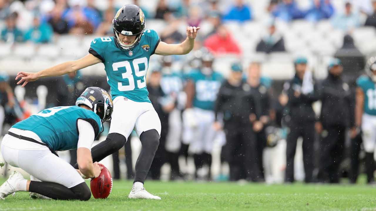 HIGHLIGHT | Little 48-Yard Field Goal | Week 17 Titans vs. Jaguars ...