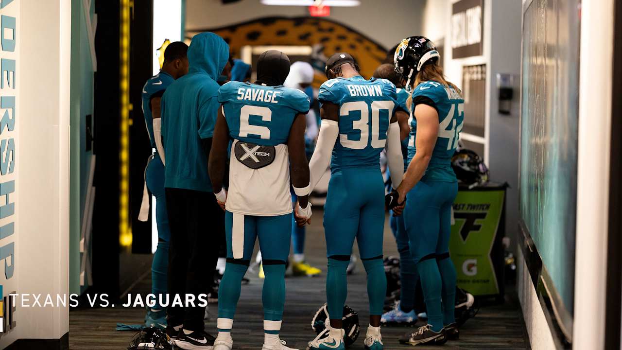 FRAMES OF THE GAME: 2024 Week 13, Texans vs. Jaguars