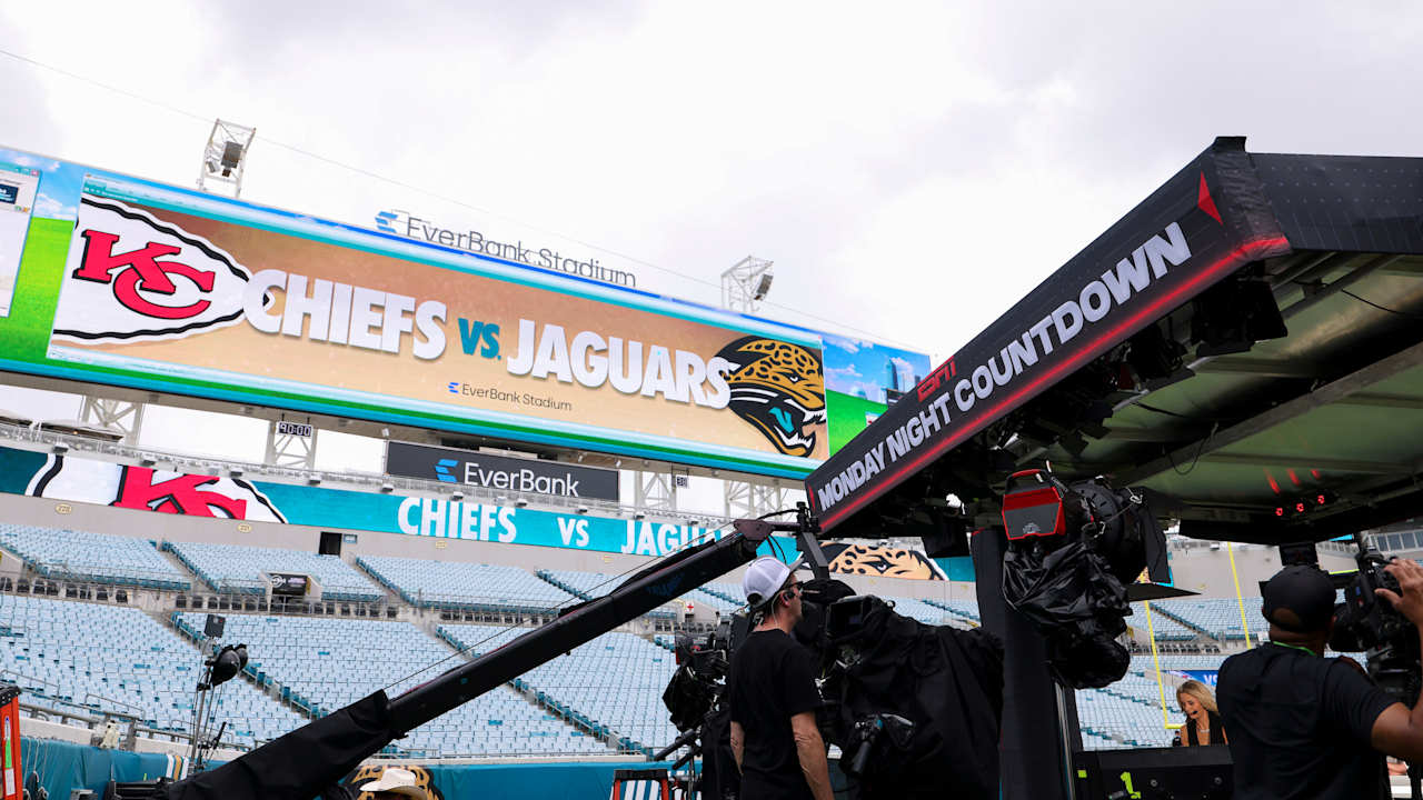 2025 NFL Week 5: Chiefs vs. Jaguars Live Blog
