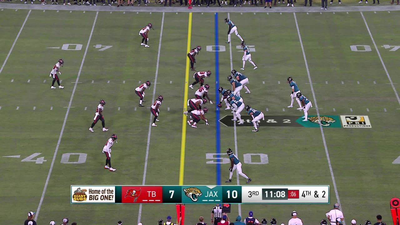 HIGHLIGHT: Austin Trammell Catches 4th Down Throw for 23-Yard Gain [VIDEO]