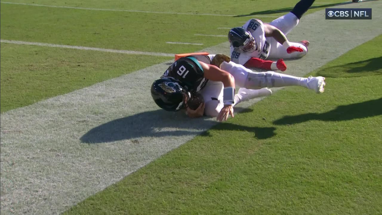 Can't-Miss Play: Trevor Lawrence's Epic Pylon-Reach TD Marks Qb's First Ground Score of '23