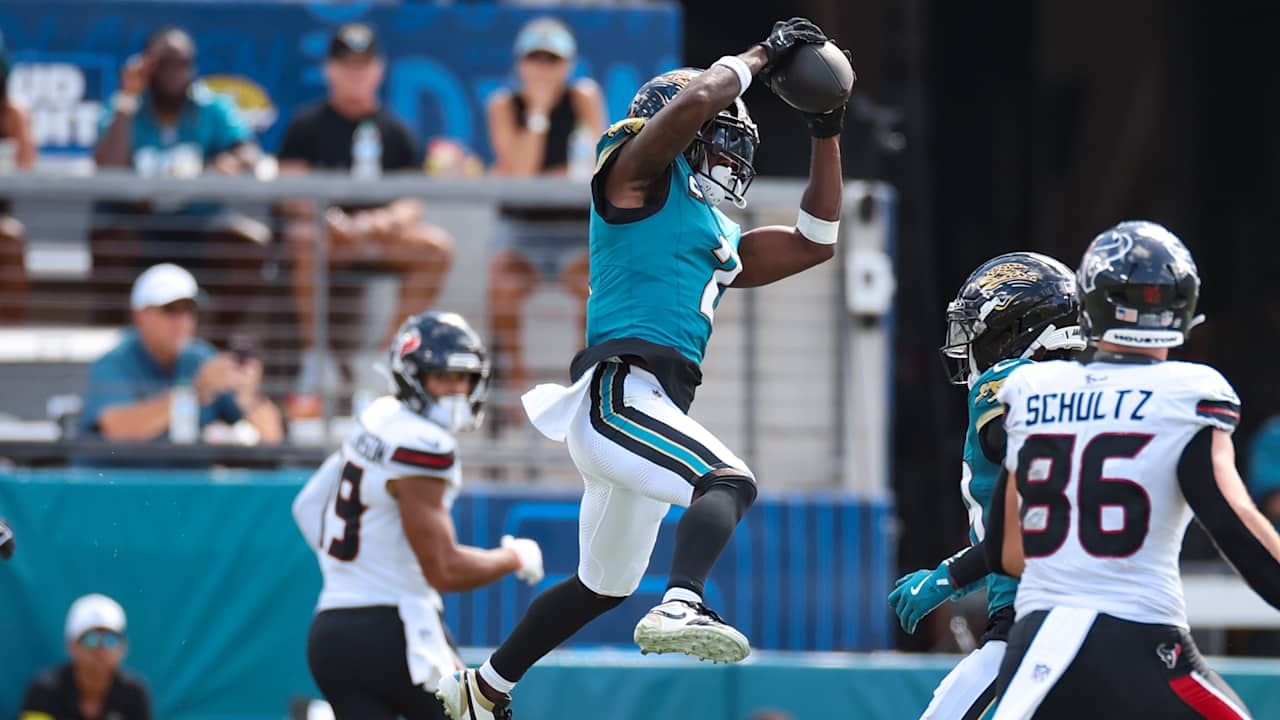 HIGHLIGHT | Jourdan Lewis INT | Week 3 Texans vs. Jaguars - September 21st, 2025 [VIDEO]