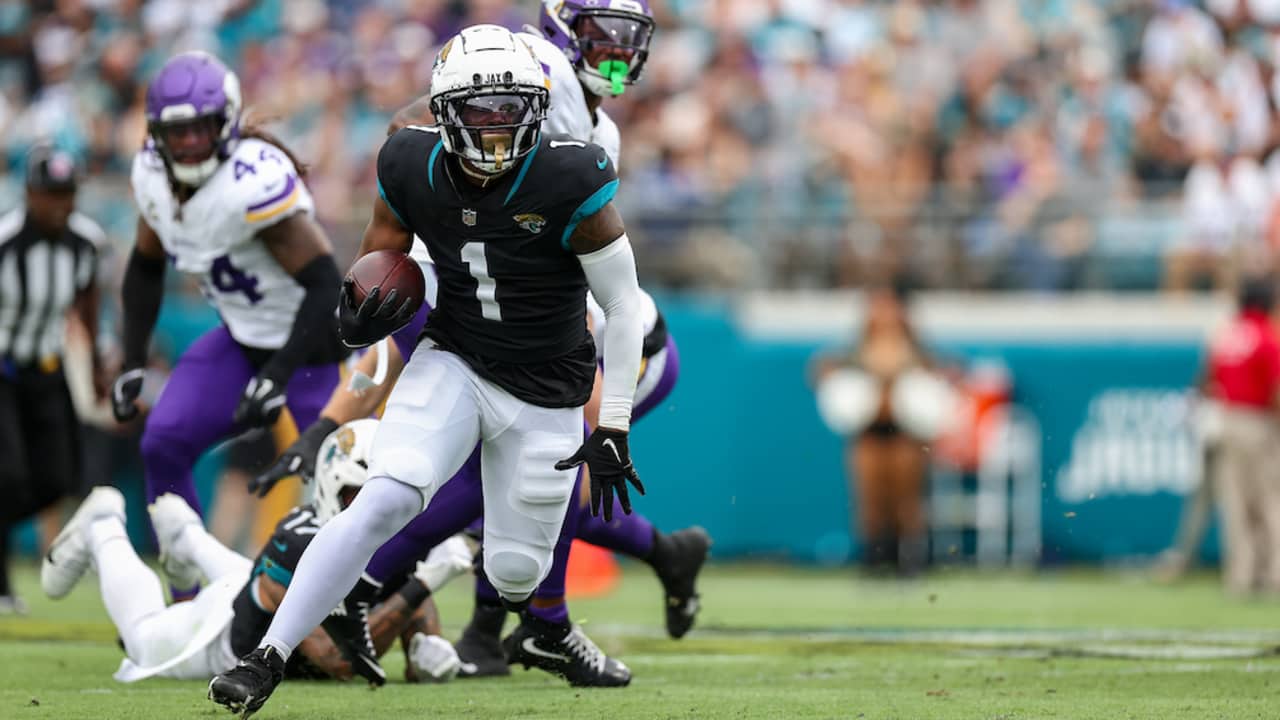 HIGHLIGHT | Travis Etienne Jr. 26-yd Run | Week 10 Vikings vs. Jaguars