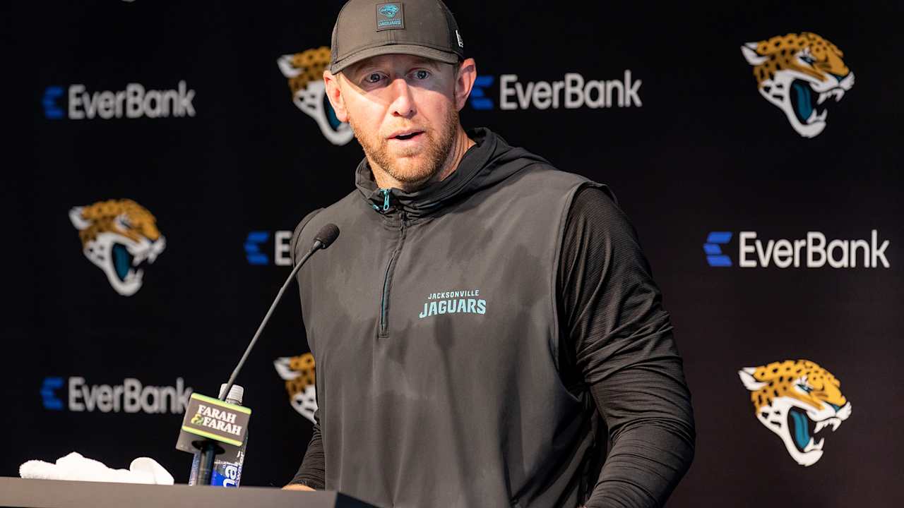 Liam Coen Press Conference | Friday Week 1 Ahead of Jaguars vs. Panthers