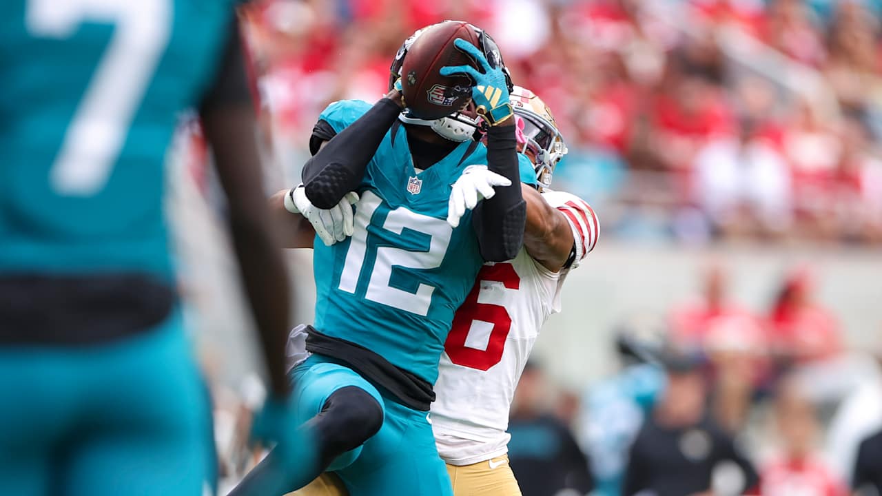 HIGHLIGHT | Travis Hunter 28-Yard Catch | Week 4 Jaguars vs. 49ers - September 28th, 2025 [VIDEO]