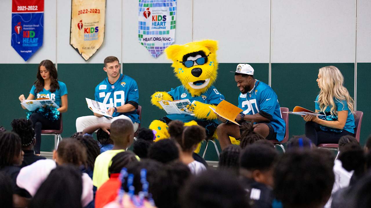 Literacy Locker Room: Andrew Robinson Elementary School