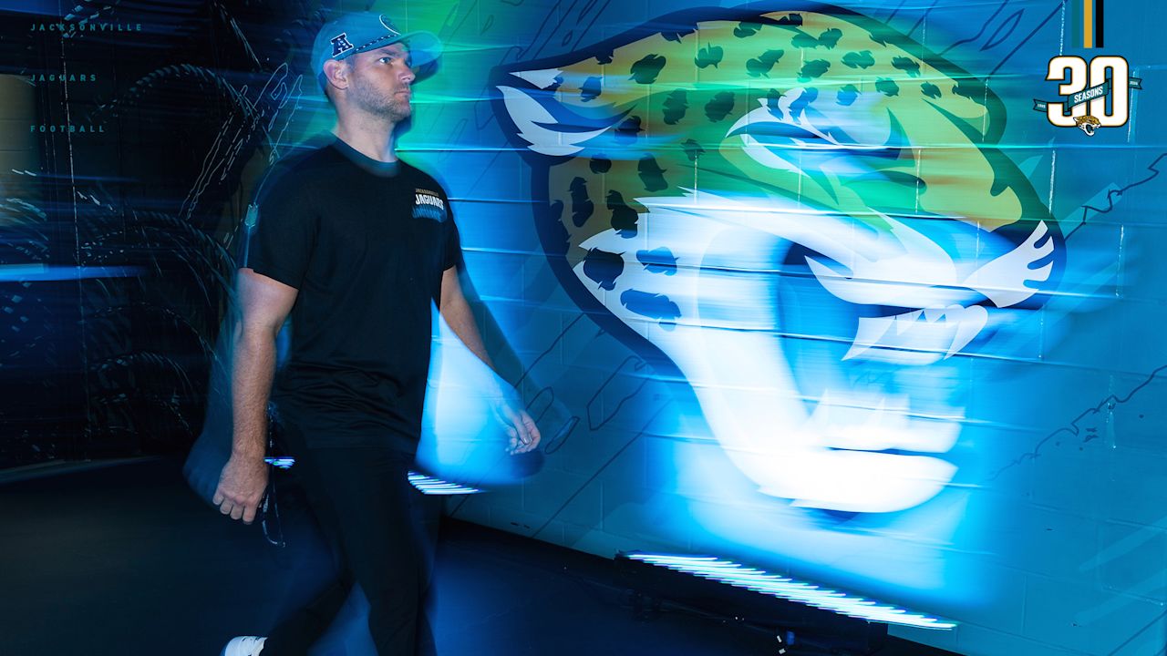 OC Press Taylor and DC Ryan Nielsen Prepare for Week 3 vs. Bills