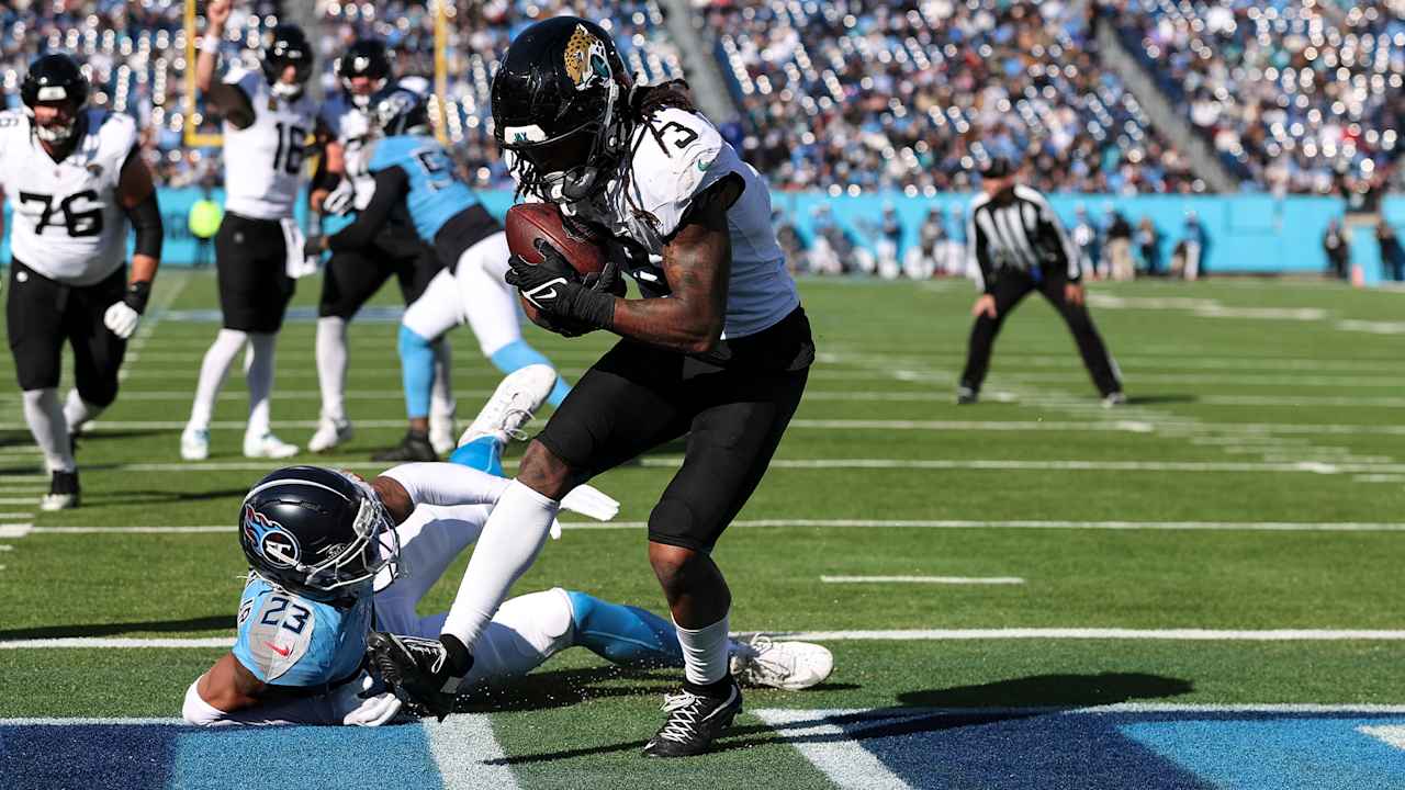 HIGHLIGHT | Jakobi Meyers 3-Yard TD | Week 13 Jaguars vs. Titans ...