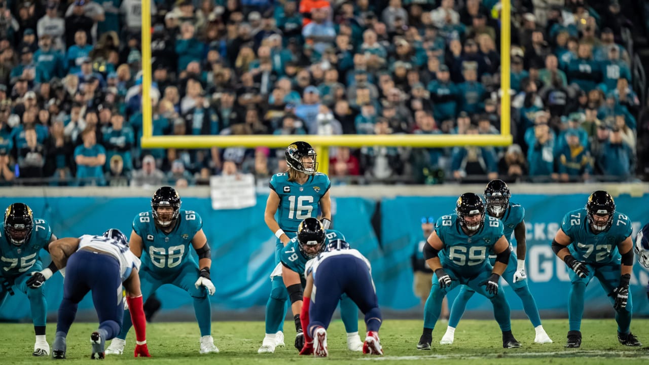 Jaguars Still Lead the AFC South as They Face the Titans on Sunday