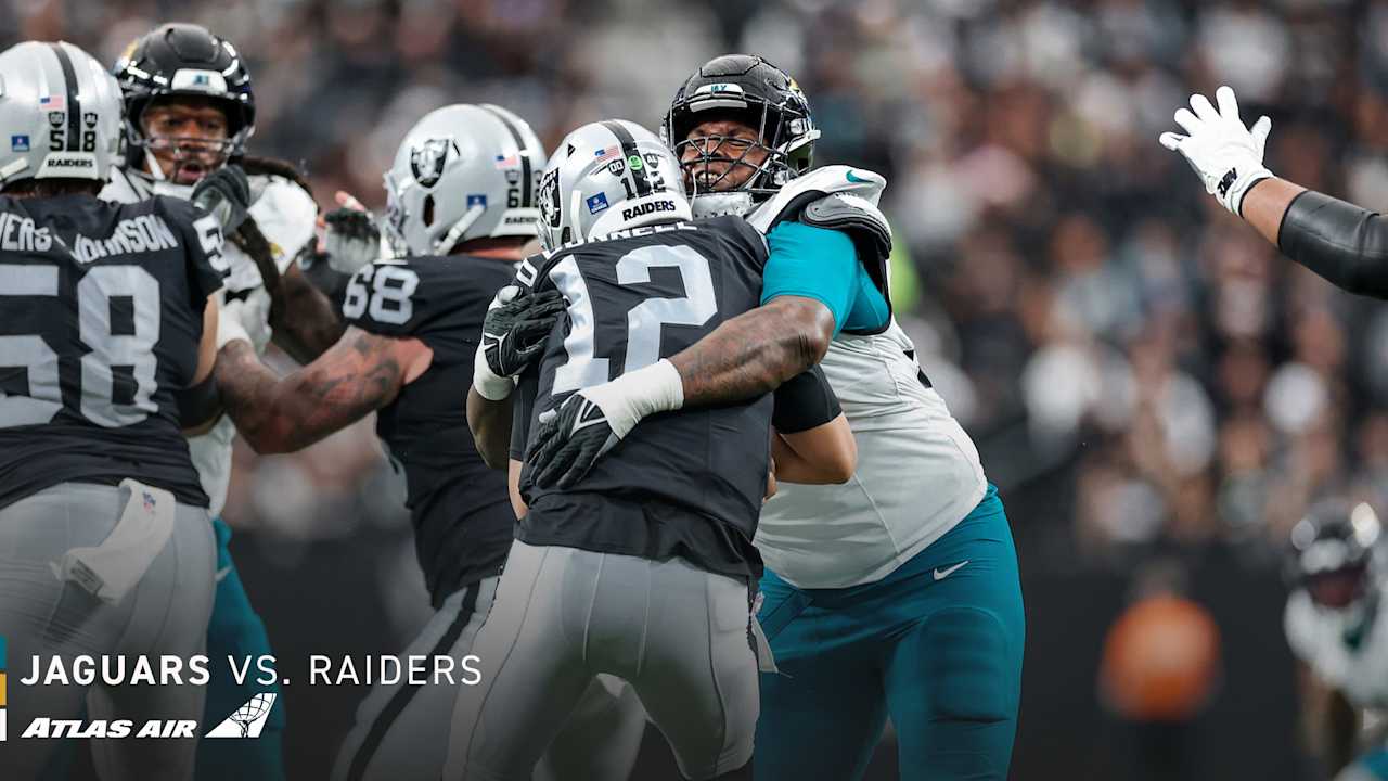 GAME PHOTOS: 2024 Week 16, Jaguars vs. Raiders