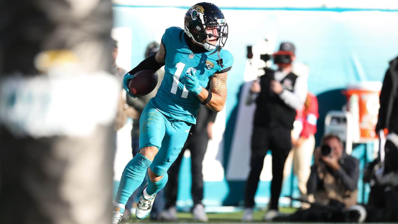 HIGHLIGHT | Washington TD Reception | Week 13 Texans vs. Jaguars - December 1st, 2024 [VIDEO]