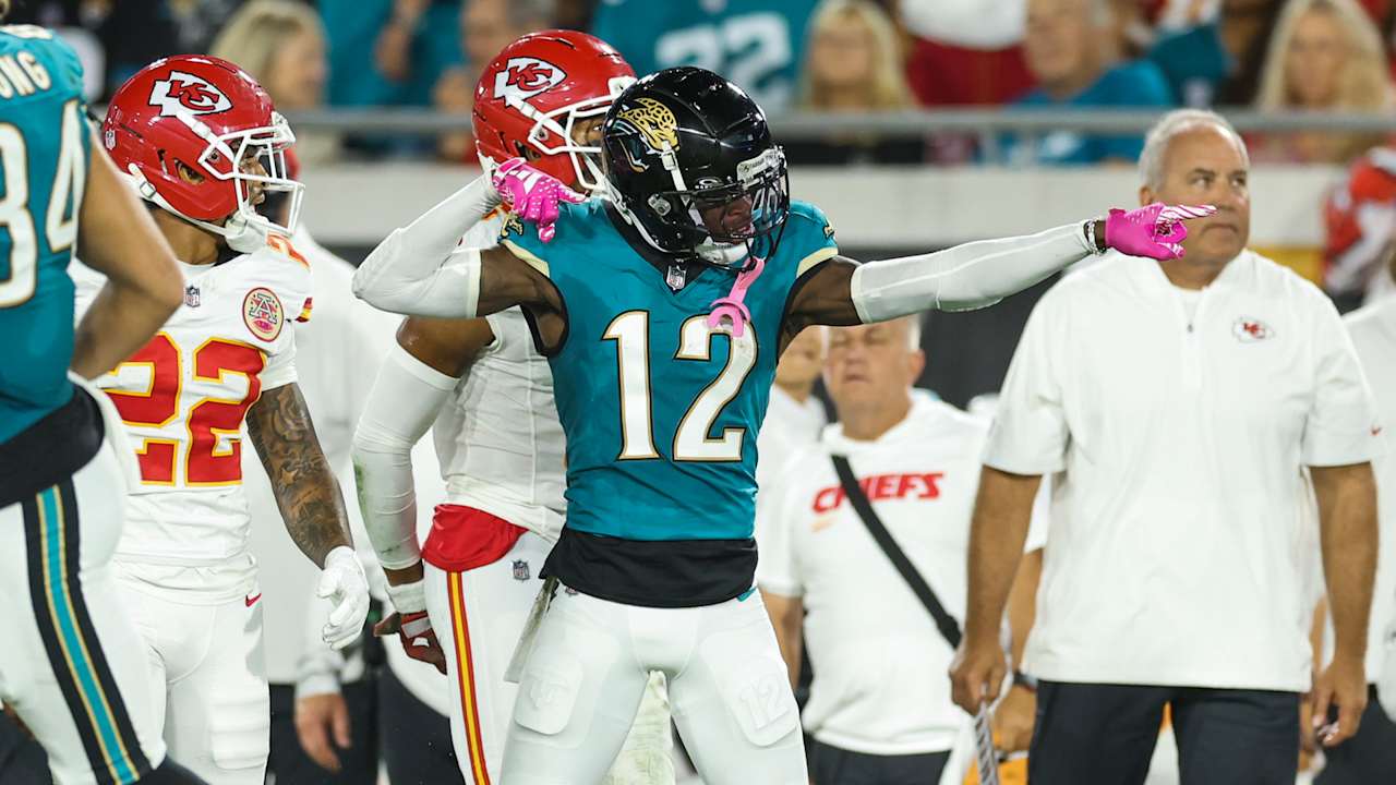 HIGHLIGHT | Travis Hunter 12-Yard Catch | Week 5 Chiefs vs. Jaguars - October 6th, 2025 [VIDEO]