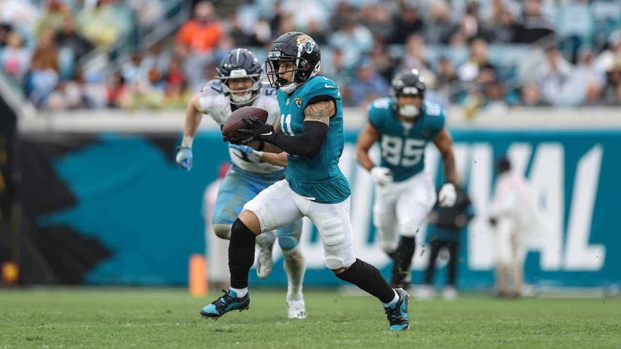 HIGHLIGHT | Washington 24-Yard Catch | Week 17 Titans vs. Jaguars - December 29th, 2024 [VIDEO]