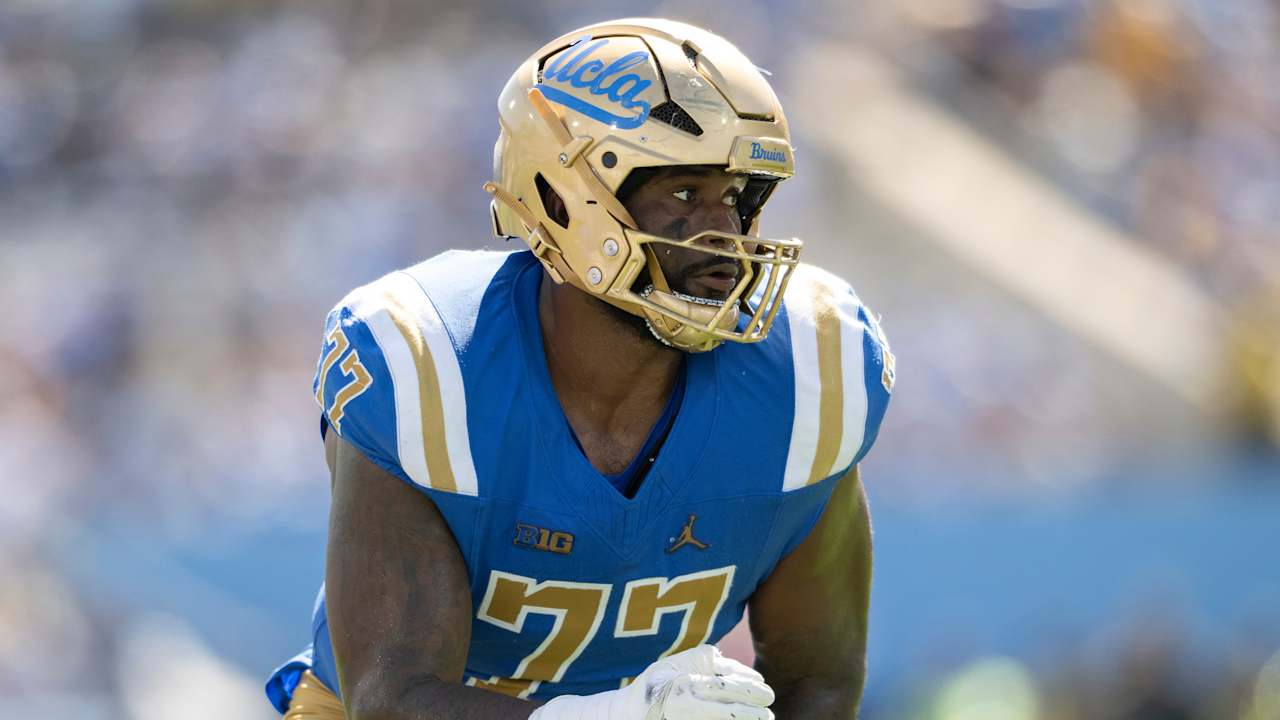 Jets Sign OL Courtland Ford; Waive LB Kendrick Blackshire