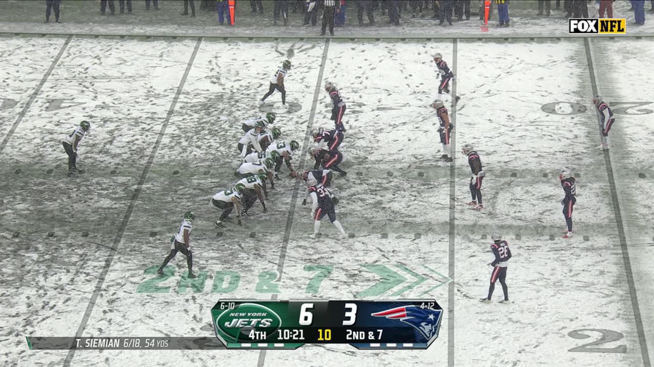 Highlight | Breece Hall Makes an Effortless One-Handed Catch on an 11 ...