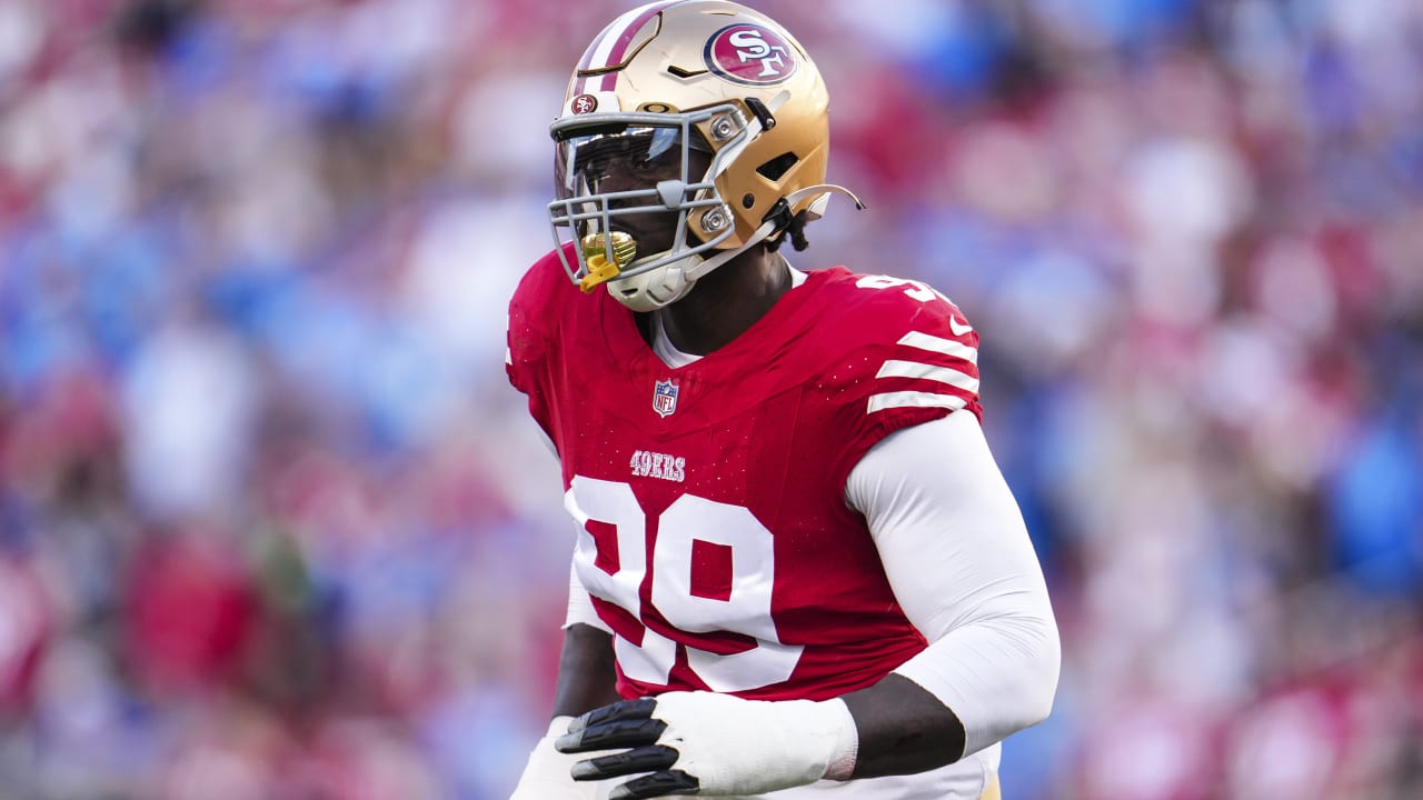 Gallery | Best Photos of DL Javon Kinlaw Throughout His Career