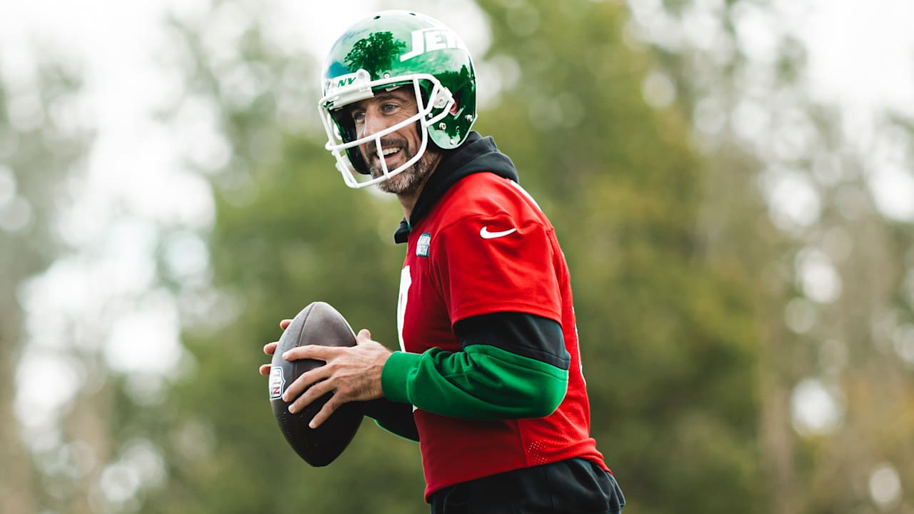 Aaron Rodgers on Davante Adams Reunion: 'How Crazy Is This?'