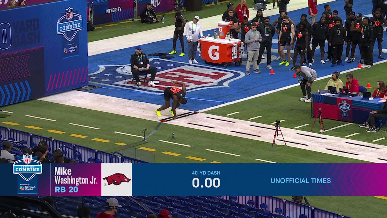 Arkansas RB Mike Washington Jr. Runs 4.33-second 40-Yard Dash