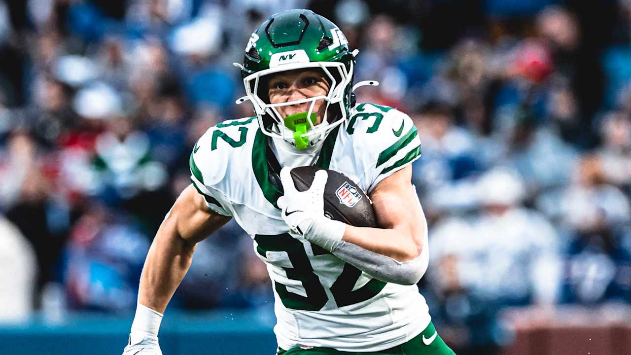 Garrett Wilson, Davante Adams & Isaiah Davis Highlight the Jets Stock ...