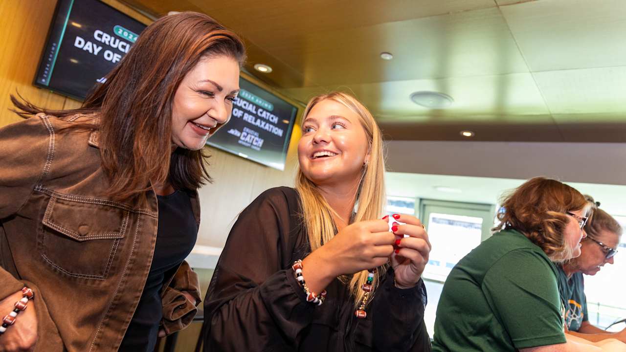 Gallery | Atlantic Health Jets Women’s Organization Hosts Mothers ...