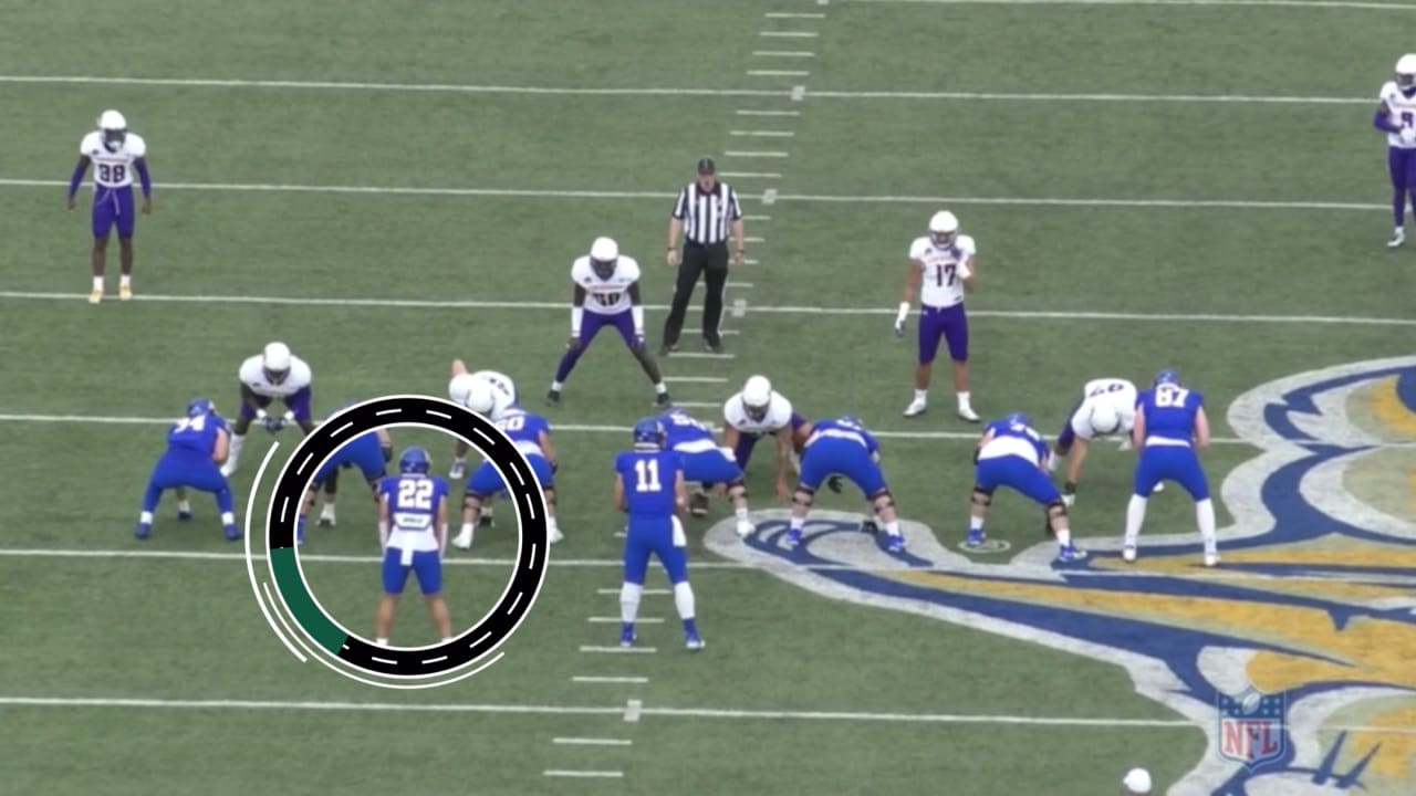 Baldy's Breakdown | RB Isaiah Davis