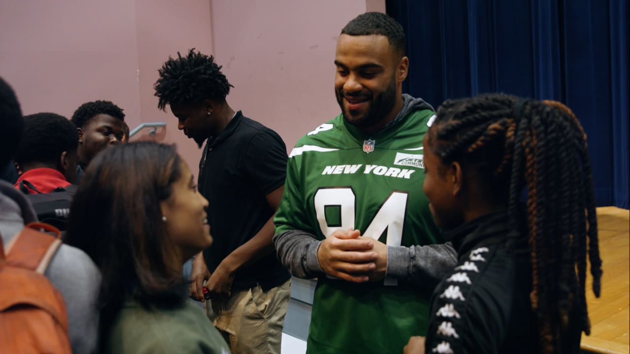 Solomon Thomas 2023 Walter Payton Man of the Year Nominee