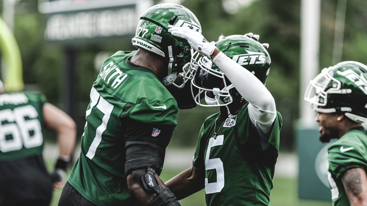 Jets Touted as Having a Top-10 Roster in the League