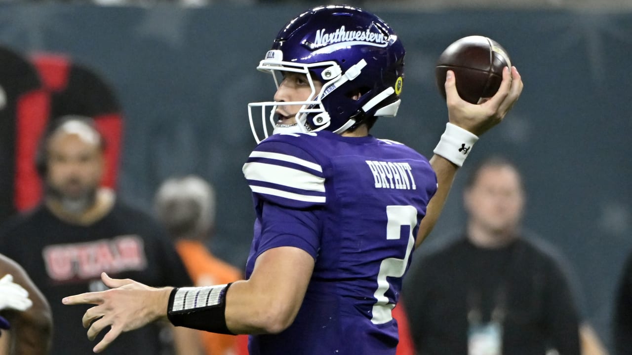 Jets Sign Quarterback Ben Bryant