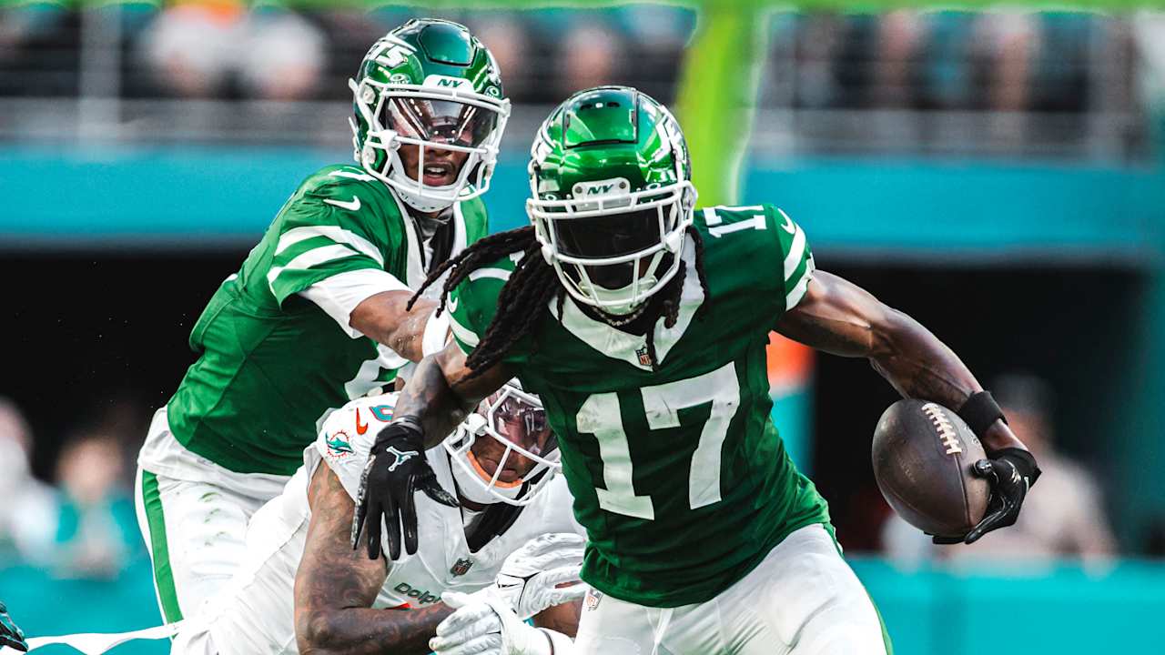 Inside the Numbers | Record Book Entries Ahead for Aaron Rodgers ...