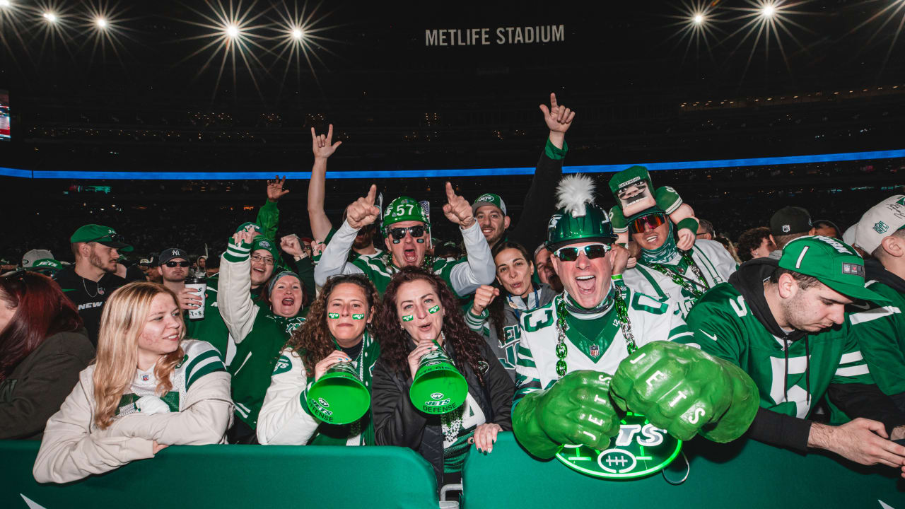 Gallery | Best Photos from the 2024 Jets Draft Party