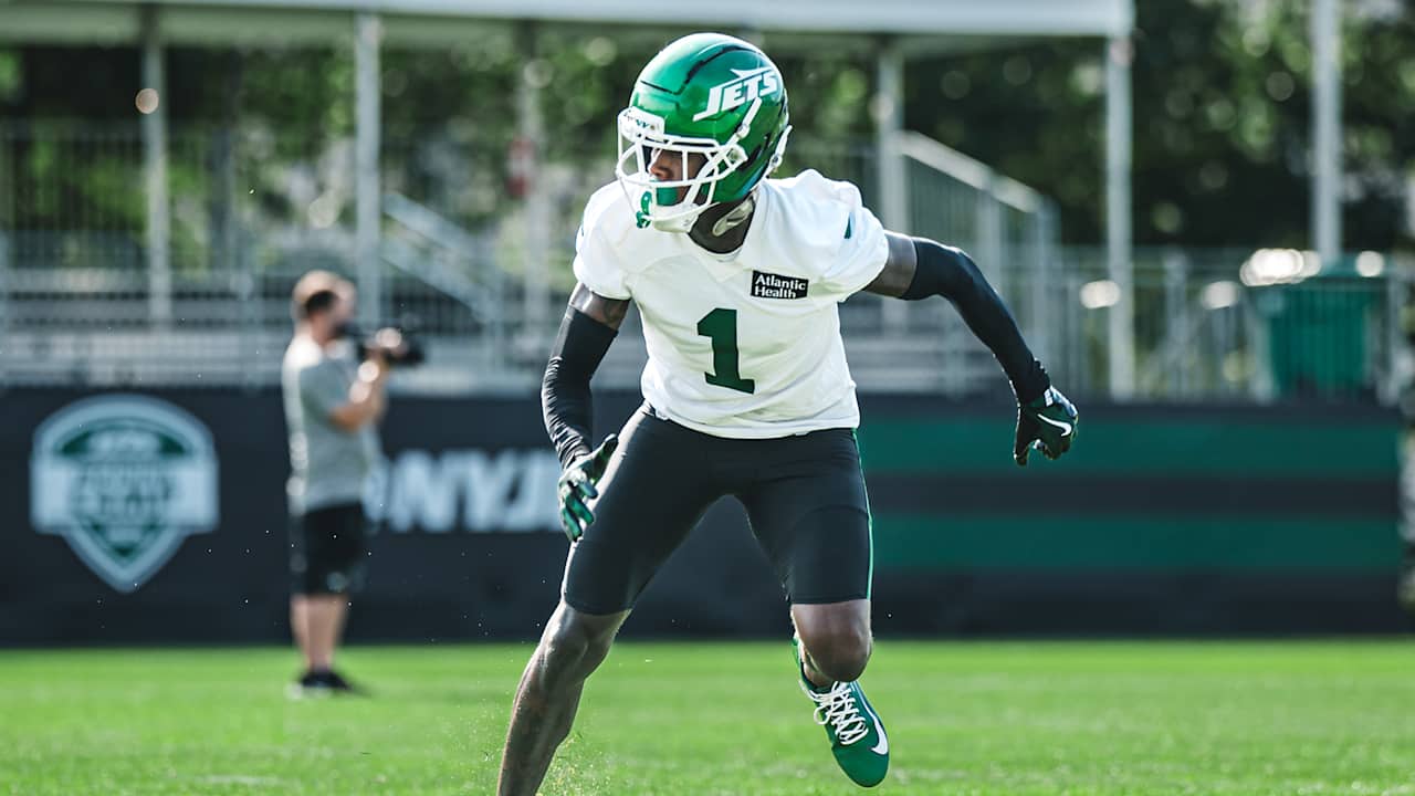 BACK ON THE FIELD | Top Photos From Day 2 of Practice
