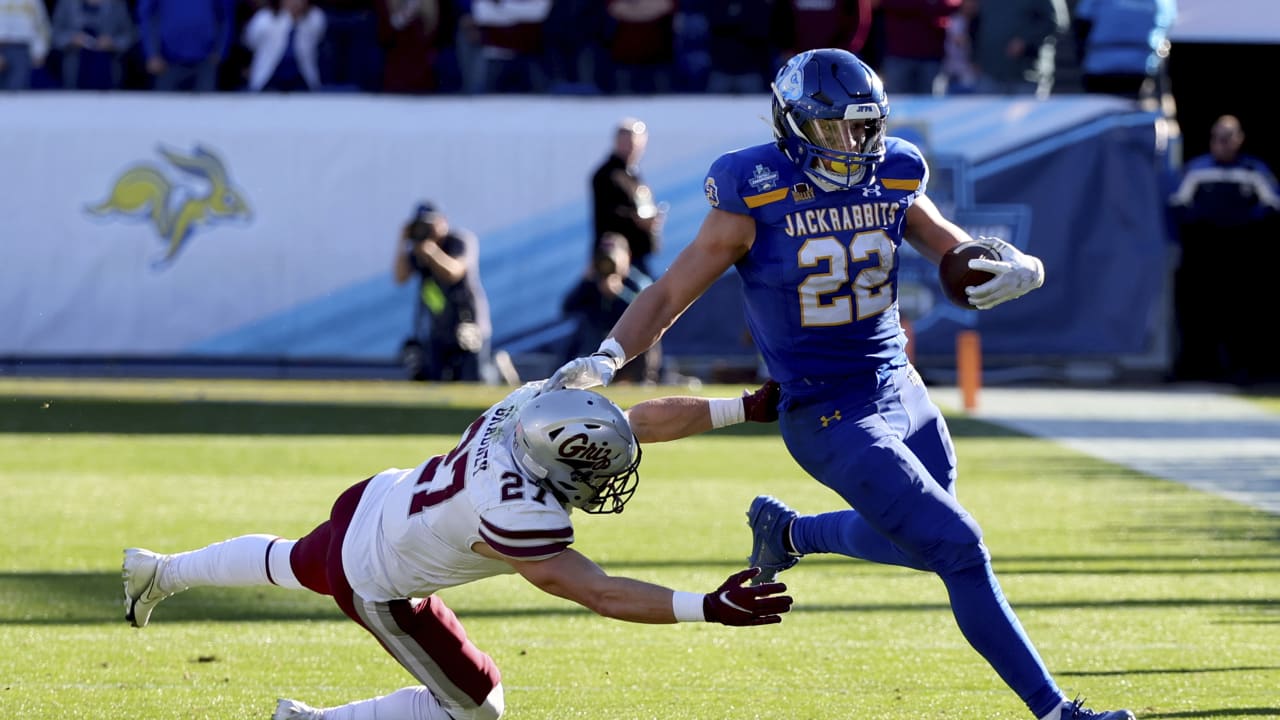 RB Isaiah Davis's College Career in Photos