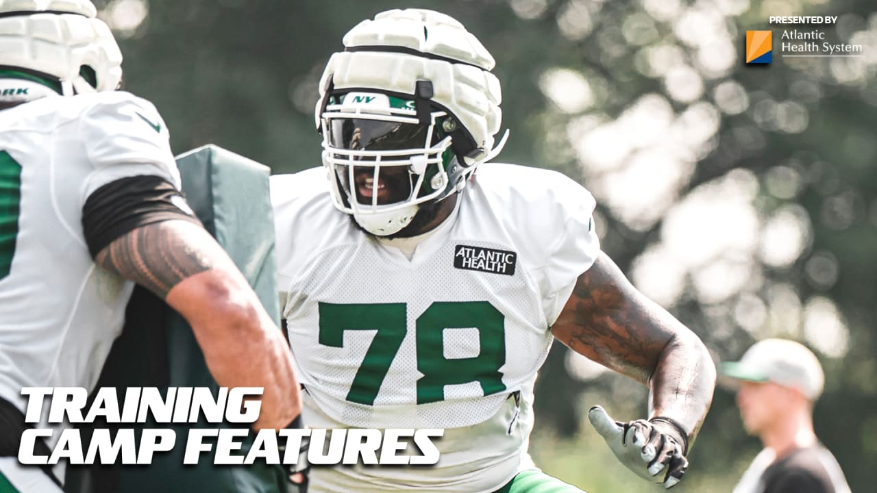 Morgan Moses Is Back in Pads and Ready to Rumble