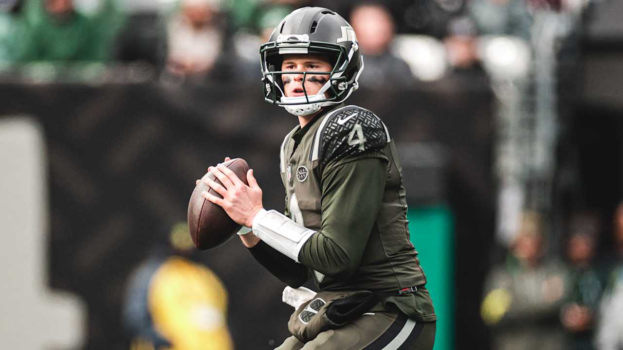 Jets QB Brady Cook: NFL Debut Was ‘a Great Challenge’