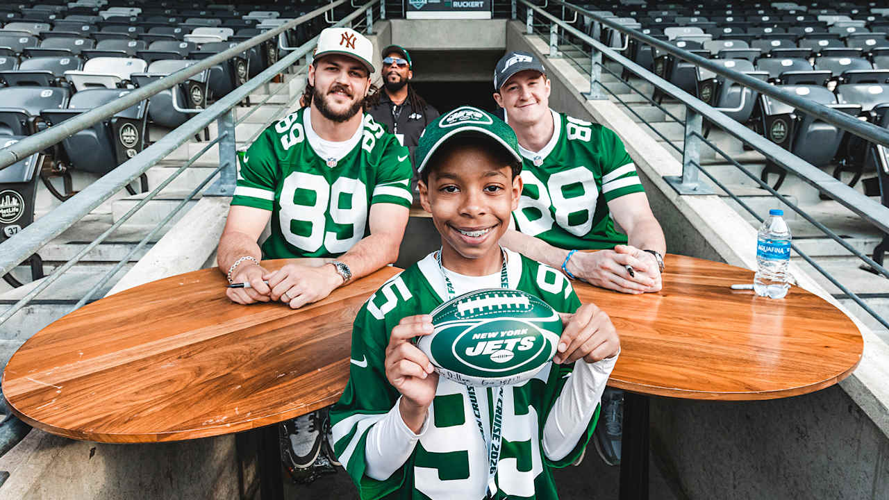 Gallery | Best Photos from the 2025 Jets Draft Party