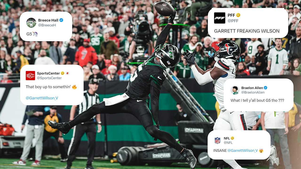 Social Media Reacts to the Garrett Wilson One-Handed Touchdown Catch