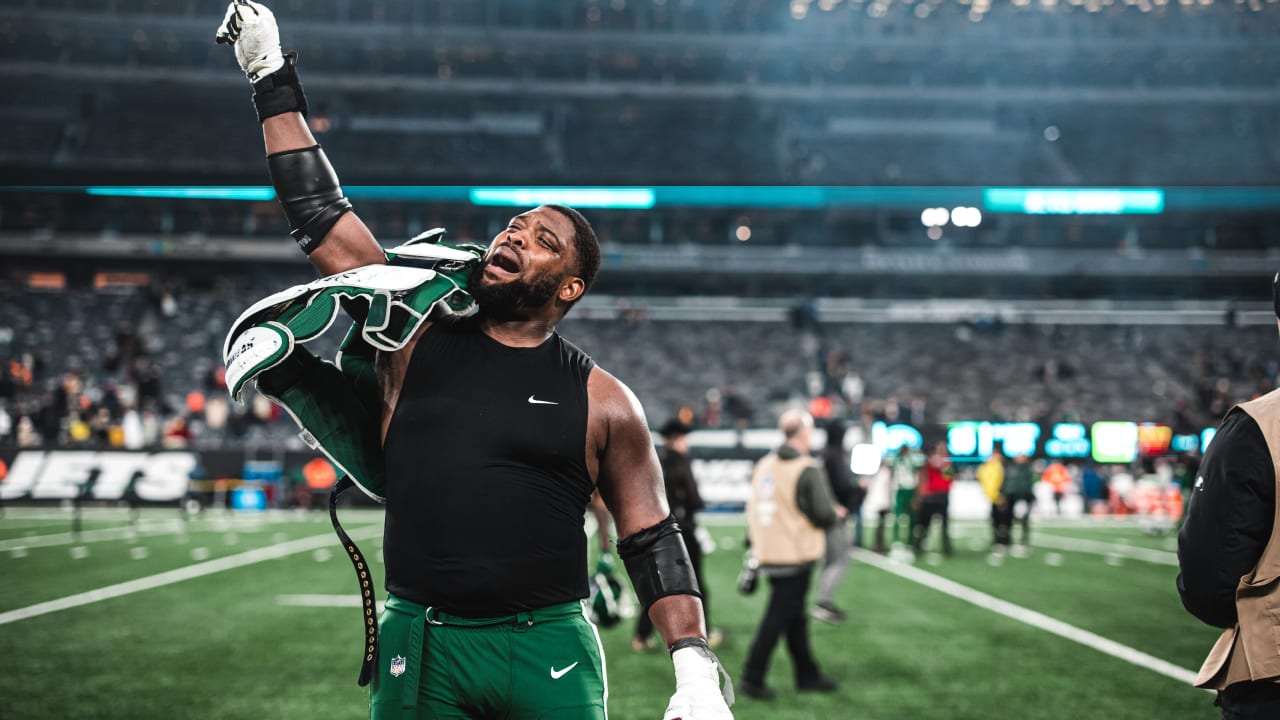 Postgame Photos | Best Photos from the Win Over the Commanders